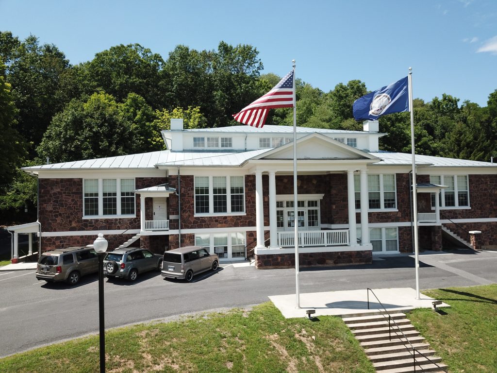 Visitor Center - Highland County Chamber of Commerce